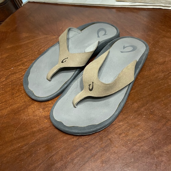 OluKai | Shoes | Olukai Ohana Hookahi Mens Greytaupe Flip Flops Sandals ...